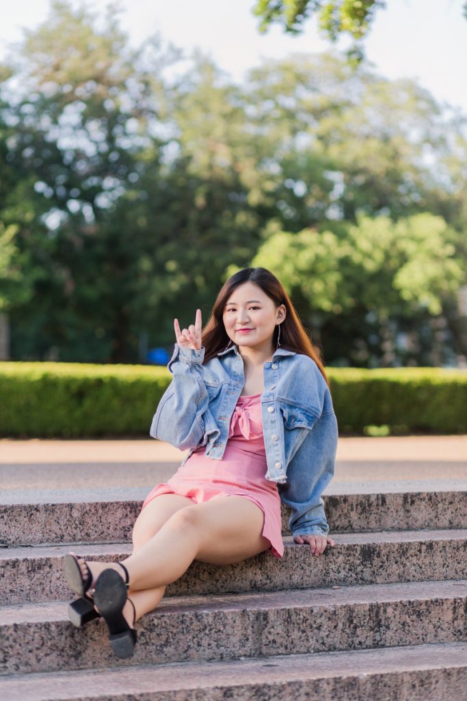Tiffany's UT Senior Photos with her Friends! - www ...