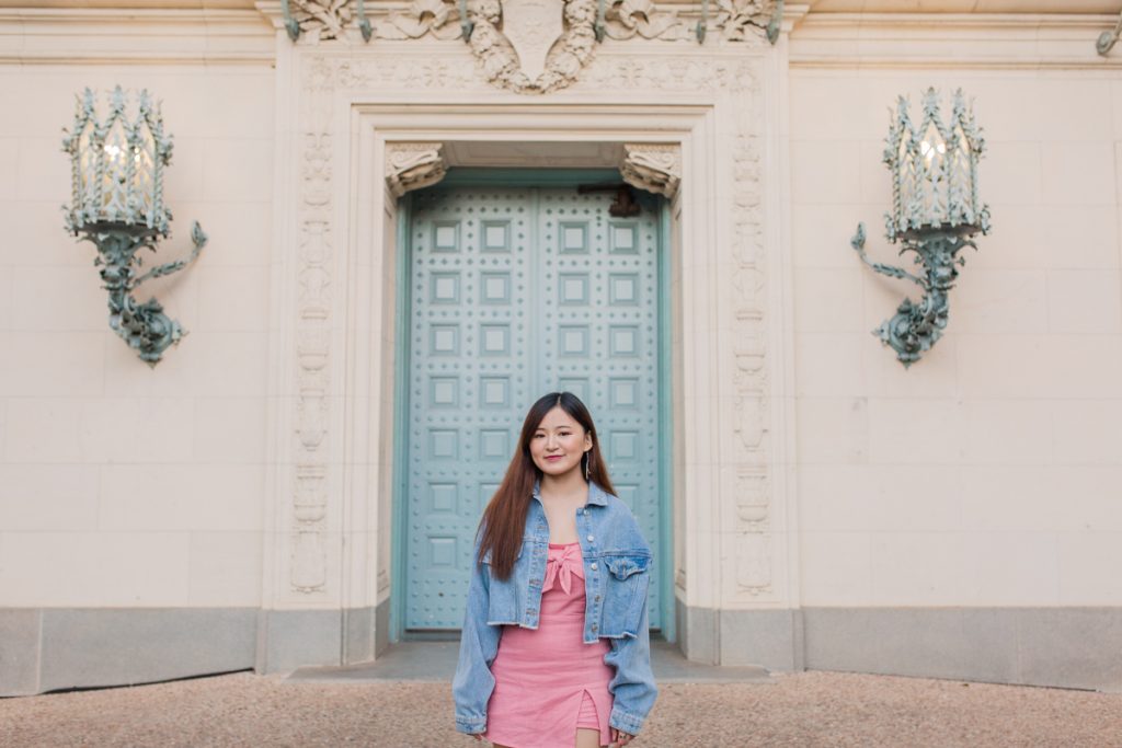 Tiffany's UT Senior Photos with her Friends! - www ...