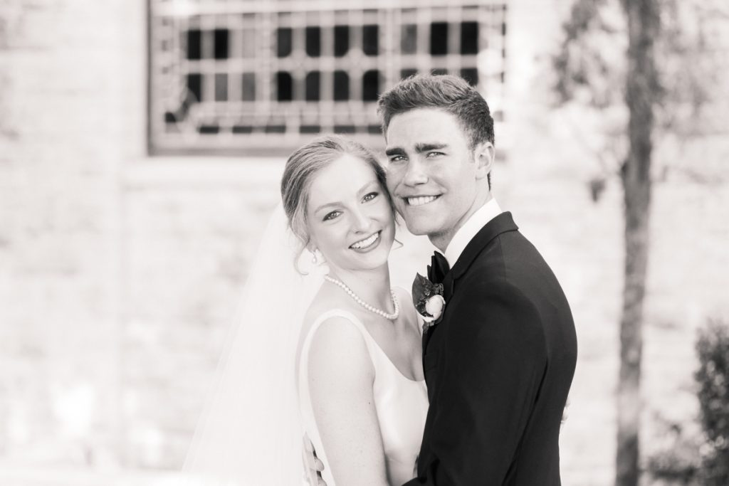 Nancy & Parker's Caswell House Wedding | www.laurengarrisonphotography.com