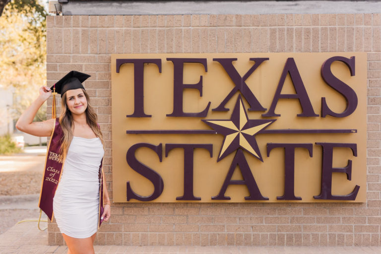 Texas State Senior Photos | Jennifer + Her Dog! - www ...