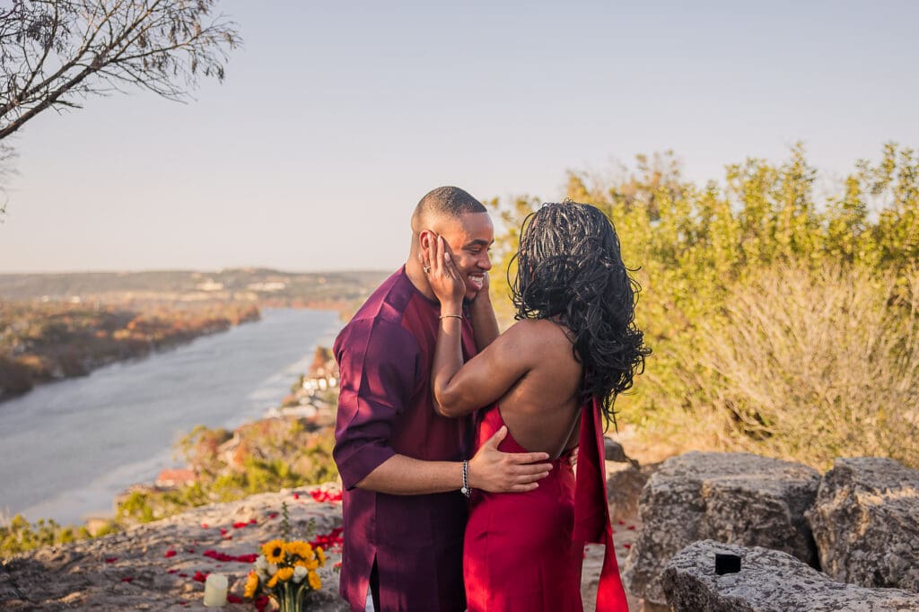 Winter Mount Bonnell Proposal | Bryan & Lois - www ...