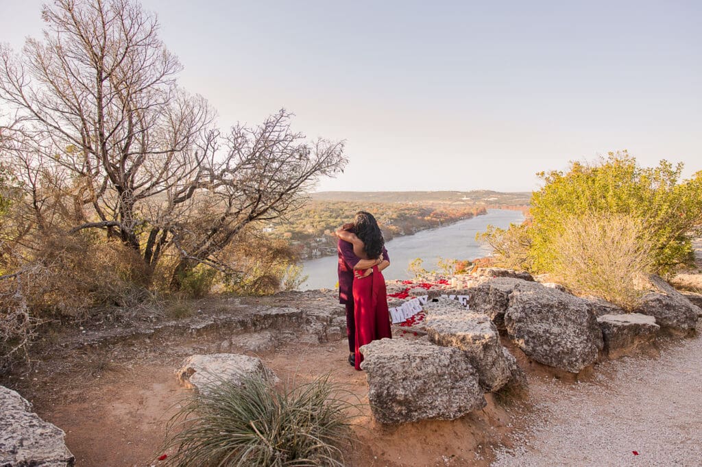 Winter Mount Bonnell Proposal | Bryan & Lois - www ...